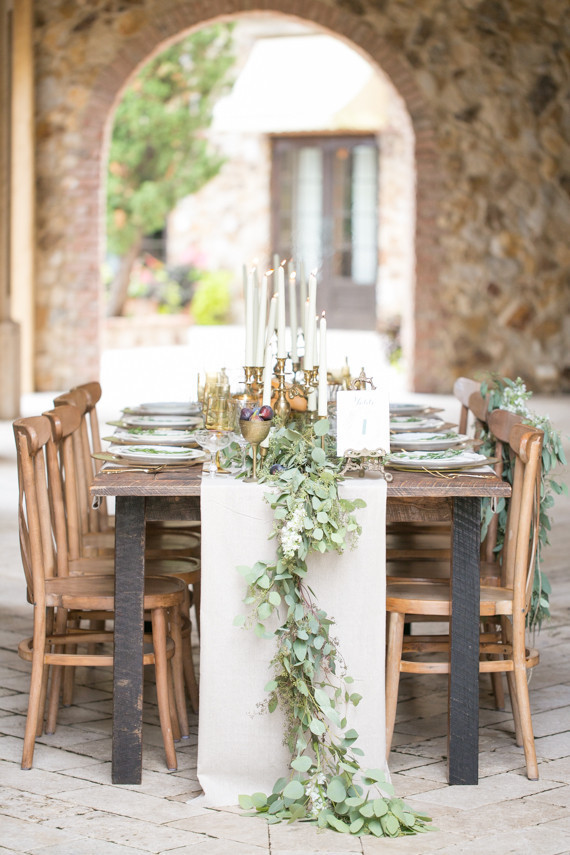 tuscan wedding tablescape | Wedding & Party Ideas | 100 Layer Cake