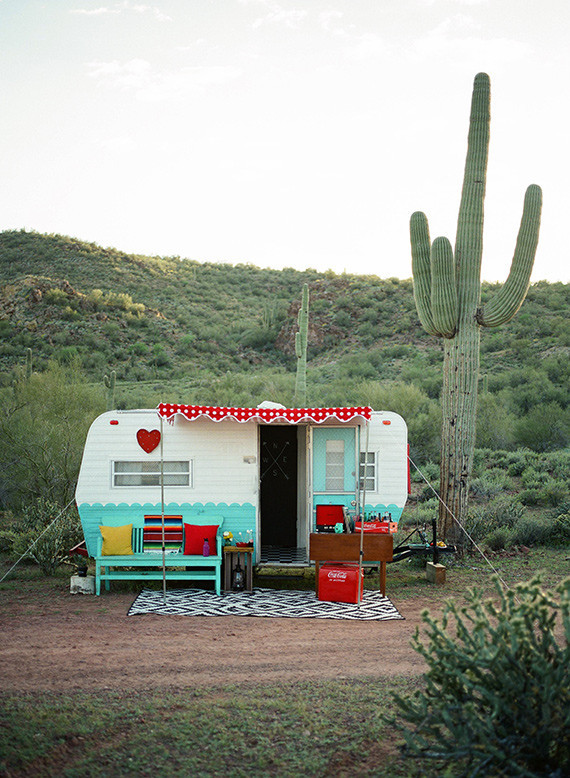 Retro glamper girls shoot | Wedding & Party Ideas | 100 Layer Cake