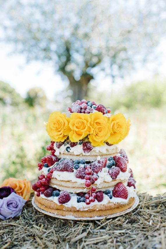 Berry wedding cake | Wedding & Party Ideas | 100 Layer Cake