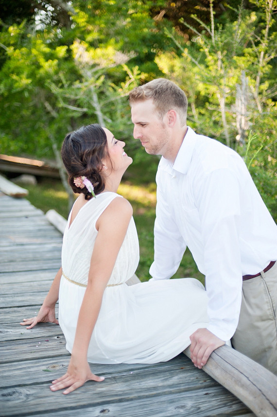 Surprise engagement photo | Wedding & Party Ideas | 100 Layer Cake