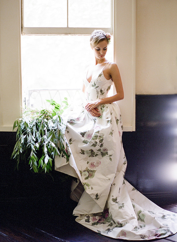 Floral reception dress | Wedding & Party Ideas | 100 Layer Cake