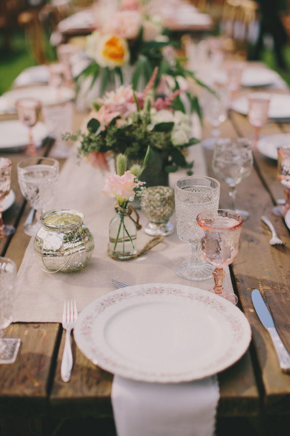 Vintage dishware | Wedding & Party Ideas | 100 Layer Cake