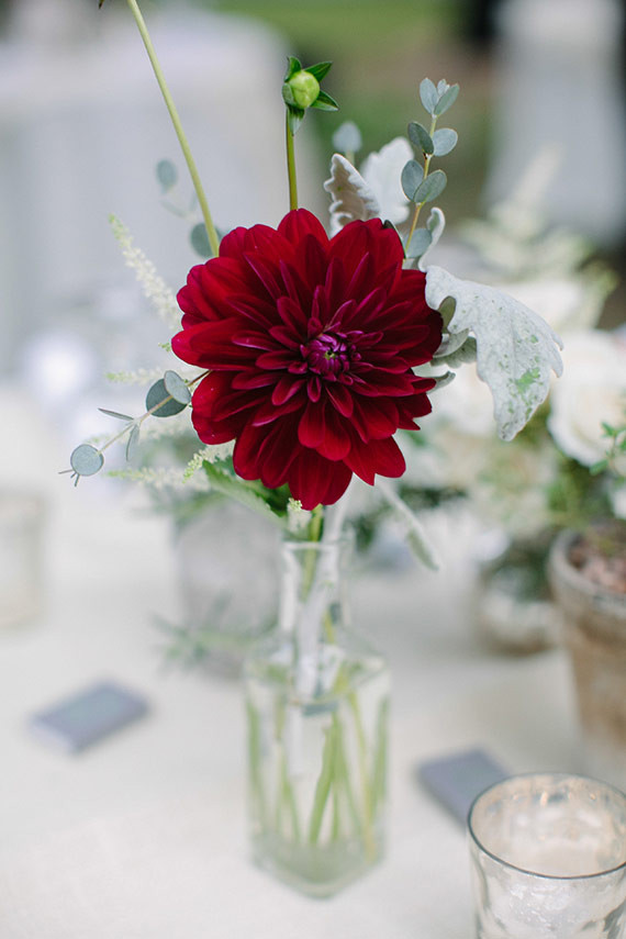 Dark red flower decor | Wedding & Party Ideas | 100 Layer Cake