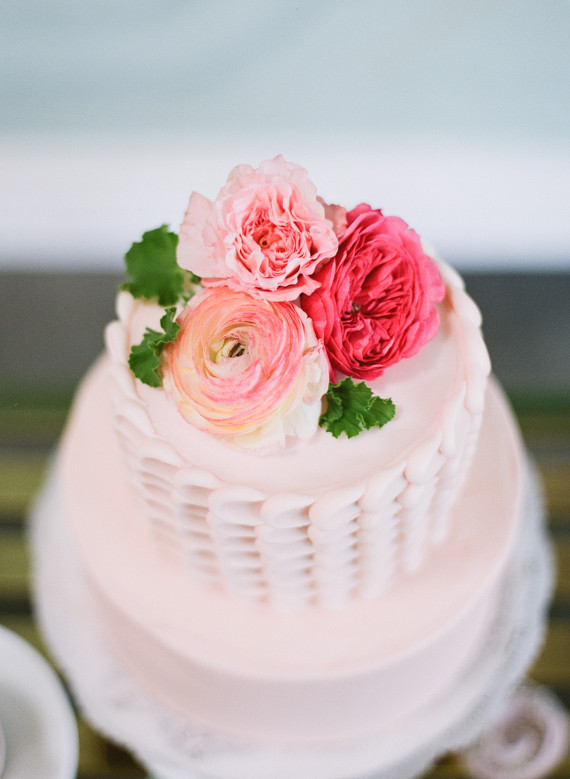 Light pink cake with flower cake topper | Wedding & Party Ideas | 100 ...