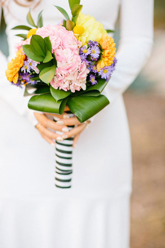 Modern bridal bouquet | Wedding & Party Ideas | 100 Layer Cake