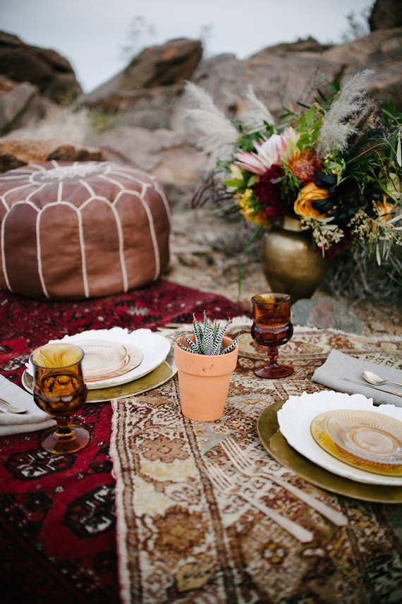 Bohemian desert decor | Wedding & Party Ideas | 100 Layer Cake