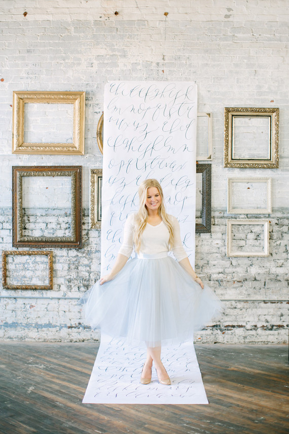 Calligraphy photo booth backdrop | Wedding & Party Ideas | 100 Layer Cake