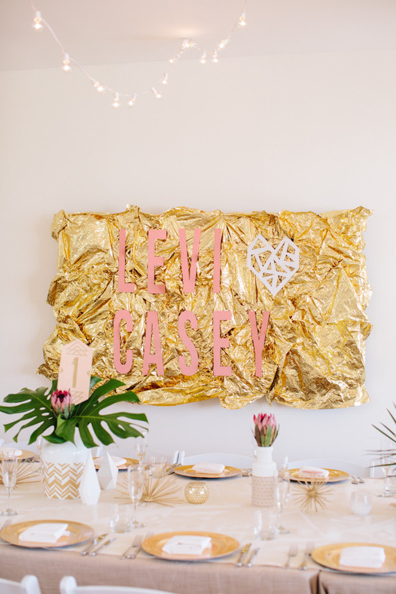 DIY gold signage | Wedding & Party Ideas | 100 Layer Cake