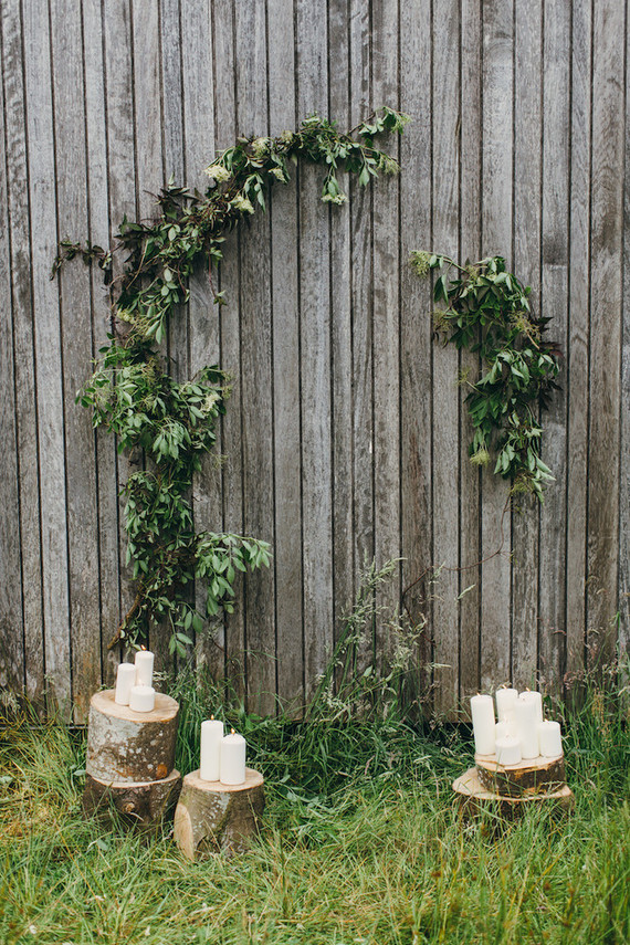 Rustic wedding altar | Wedding & Party Ideas | 100 Layer Cake