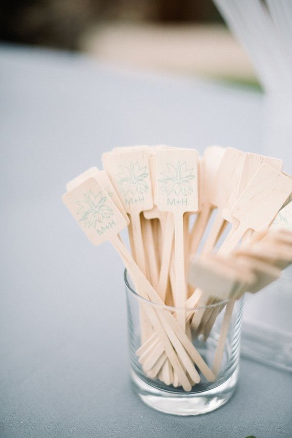 Custom wood drink stir sticks | Wedding & Party Ideas | 100 Layer Cake
