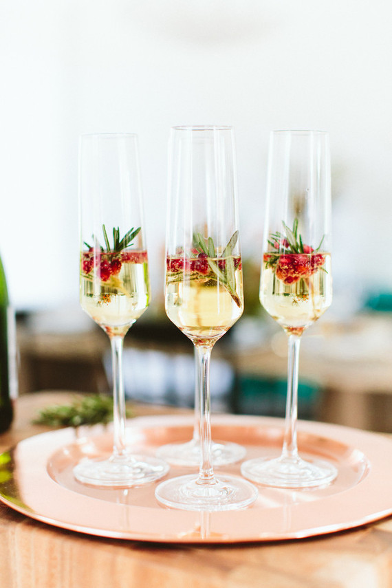 Champagne cocktail | Wedding & Party Ideas | 100 Layer Cake