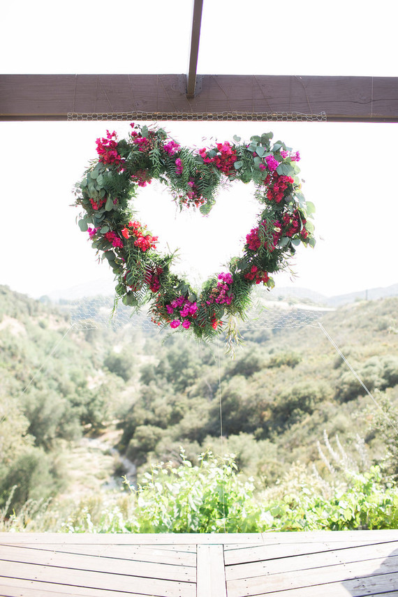 Floral heart backdrop | Wedding & Party Ideas | 100 Layer Cake