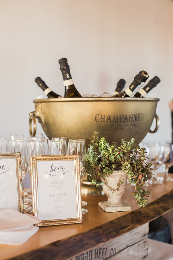 Cocktail station | Wedding & Party Ideas | 100 Layer Cake