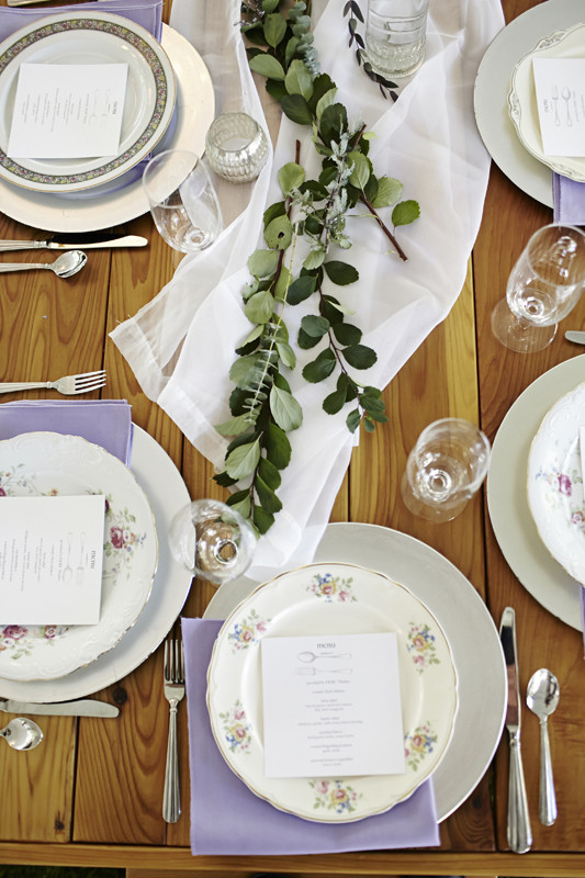 Vintage tablescape | Wedding & Party Ideas | 100 Layer Cake