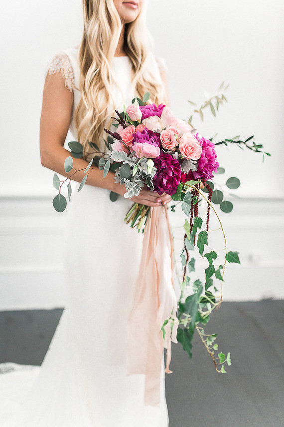Bridal bouquet | Wedding & Party Ideas | 100 Layer Cake