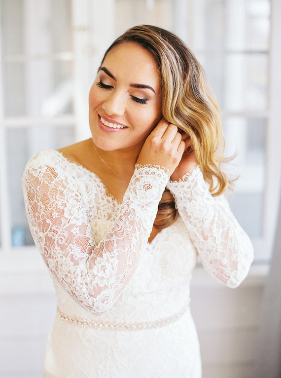 Bride portrait | Wedding & Party Ideas | 100 Layer Cake
