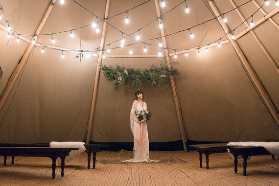 Teepee ceremony | Wedding & Party Ideas | 100 Layer Cake