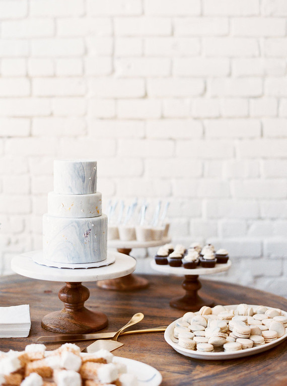 Modern dessert table | Wedding & Party Ideas | 100 Layer Cake