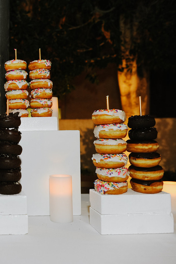 Donut bar | Wedding & Party Ideas | 100 Layer Cake