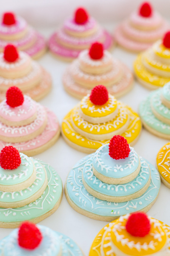 colorful desserts | Wedding & Party Ideas | 100 Layer Cake