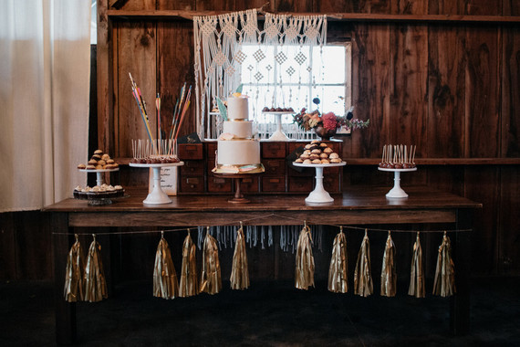 Bohemian dessert table | Wedding & Party Ideas | 100 Layer Cake