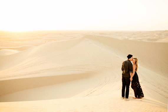 Desert sand dune engagement shoot | Wedding & Party Ideas | 100 Layer Cake