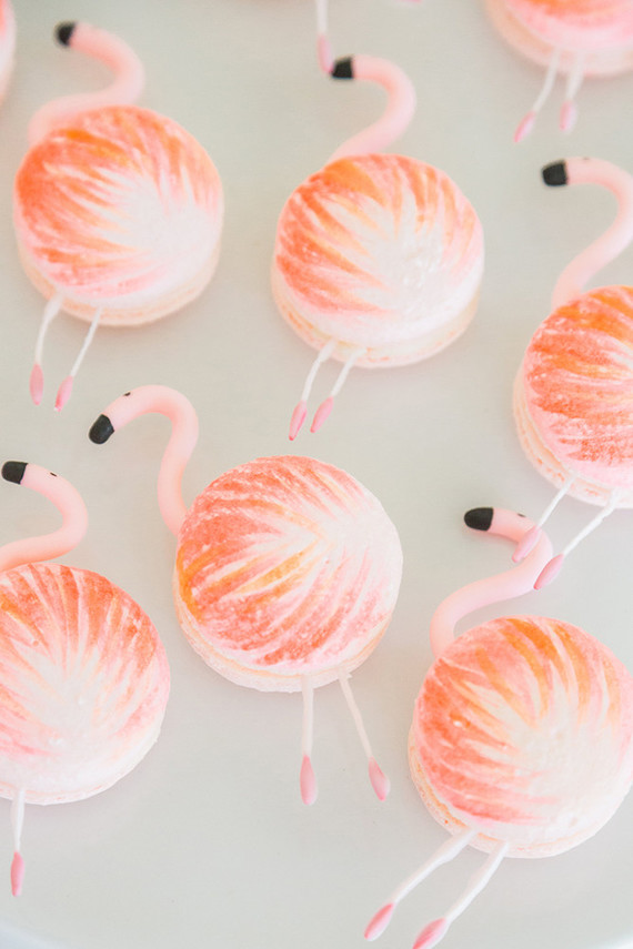Flamingo macarons | Wedding & Party Ideas | 100 Layer Cake