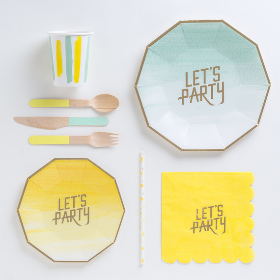 Modern paper party decor | Wedding & Party Ideas | 100 Layer Cake
