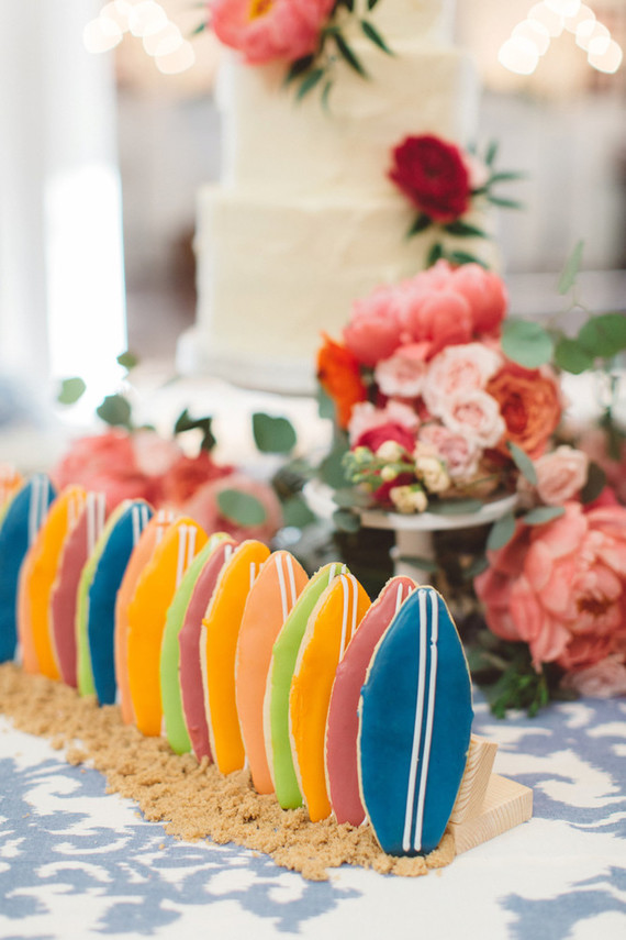 Surfboard cookies | Wedding & Party Ideas | 100 Layer Cake