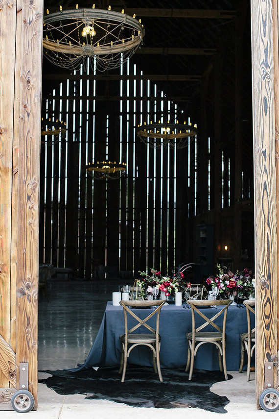 Moody fall wedding inspiration | Wedding & Party Ideas | 100 Layer Cake