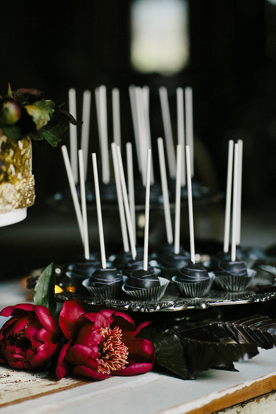 black cake pops | Wedding & Party Ideas | 100 Layer Cake