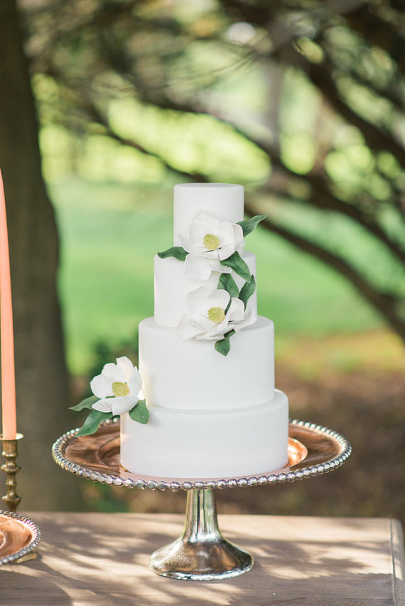 magnolia wedding cake | Wedding & Party Ideas | 100 Layer Cake