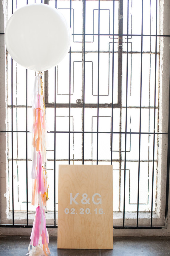 Balloon signage | Wedding & Party Ideas | 100 Layer Cake