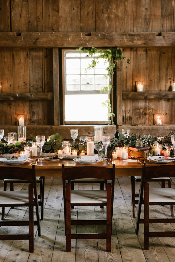 Fall barn wedding decor | Wedding & Party Ideas | 100 Layer Cake