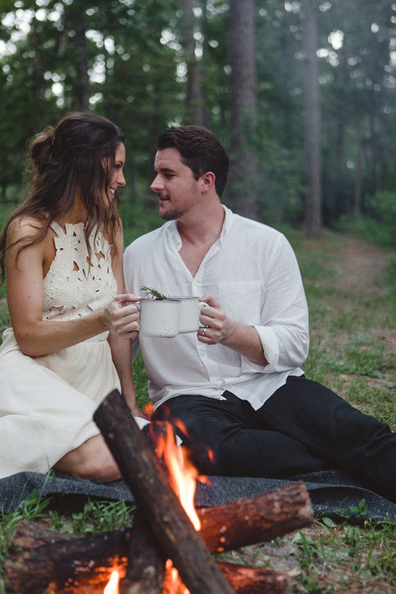 Cozy fall wedding inspiration | Wedding & Party Ideas | 100 Layer Cake