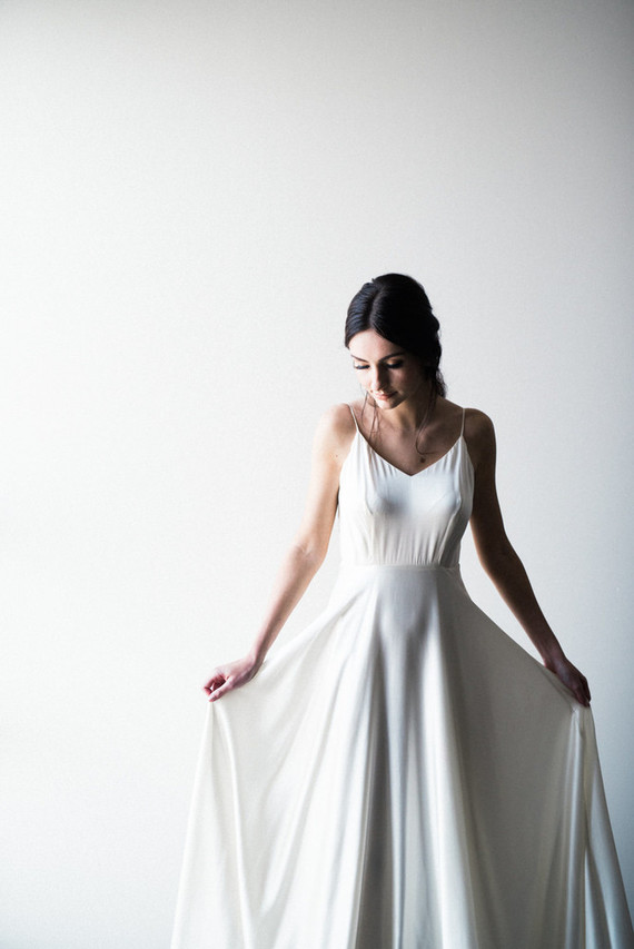 Modern Sarah Seven wedding dress | Wedding & Party Ideas | 100 Layer Cake