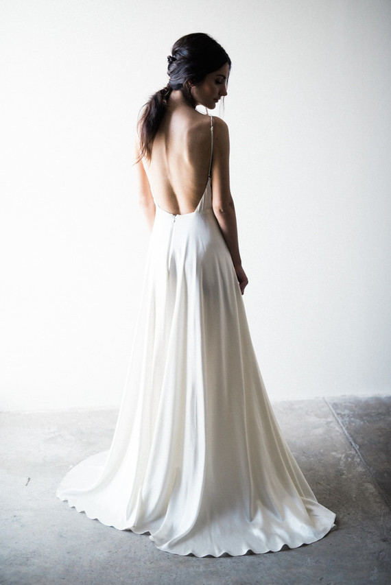 Modern Sarah Seven wedding dress | Wedding & Party Ideas | 100 Layer Cake