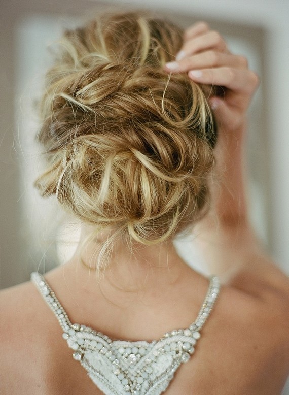 Bridal hairstyle | Wedding & Party Ideas | 100 Layer Cake