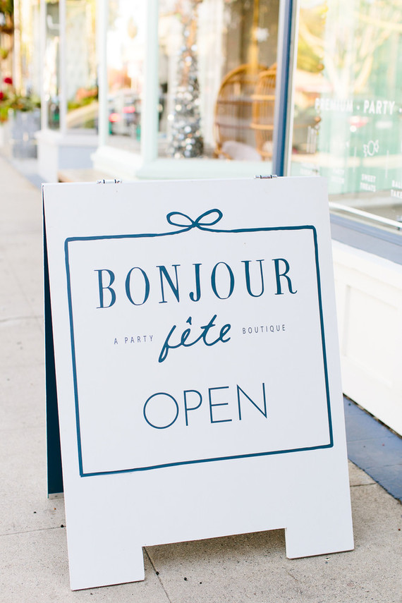 Bonjour Fete party store | Wedding & Party Ideas | 100 Layer Cake