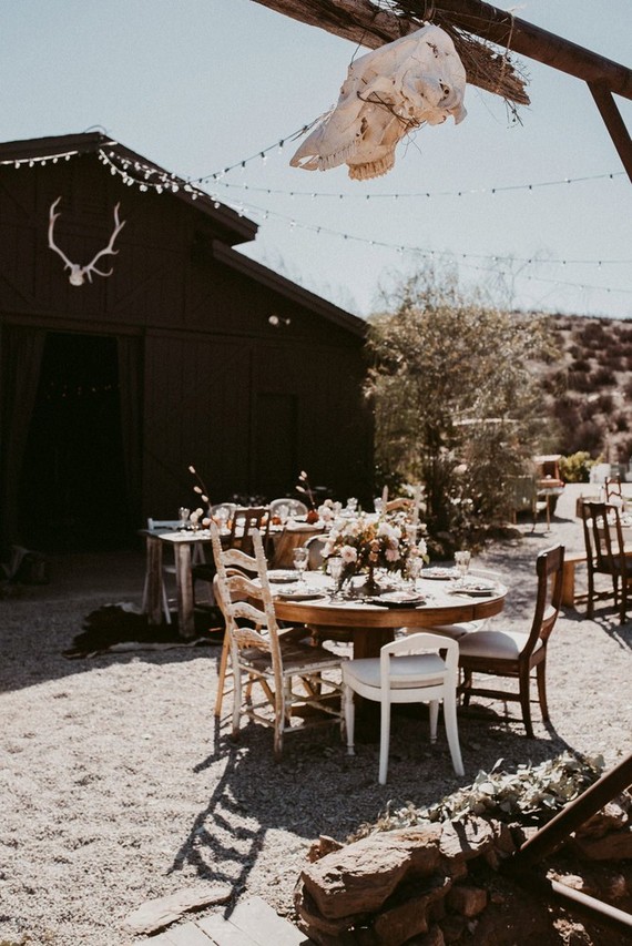 Rustic feminine baby shower | Wedding & Party Ideas | 100 Layer Cake