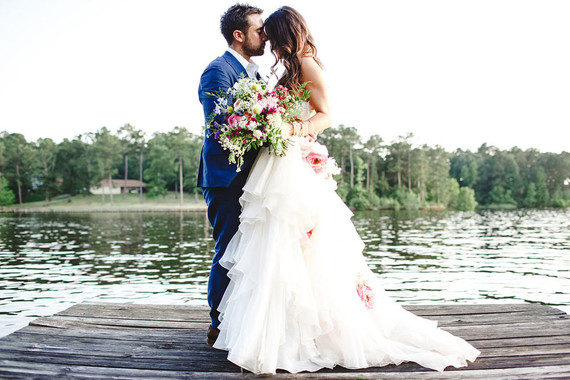 boho lakeside wedding | Wedding & Party Ideas | 100 Layer Cake
