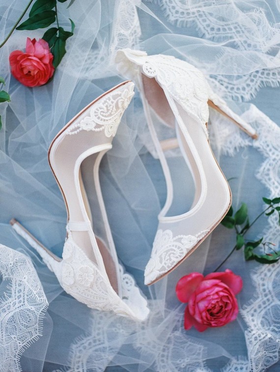 Romantic bridal shoes | Wedding & Party Ideas | 100 Layer Cake