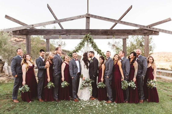 Wedding party portrait | Wedding & Party Ideas | 100 Layer Cake