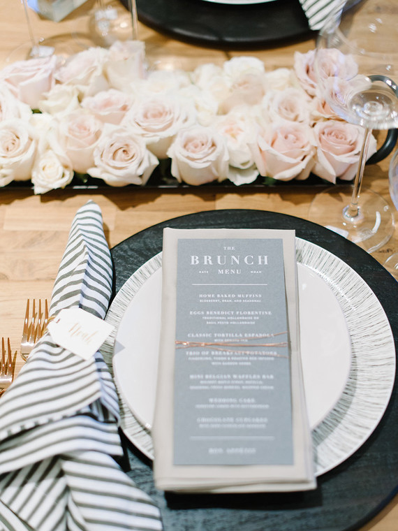 Modern place setting | Wedding & Party Ideas | 100 Layer Cake