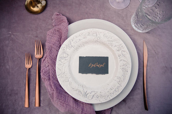 Purple place setting | Wedding & Party Ideas | 100 Layer Cake