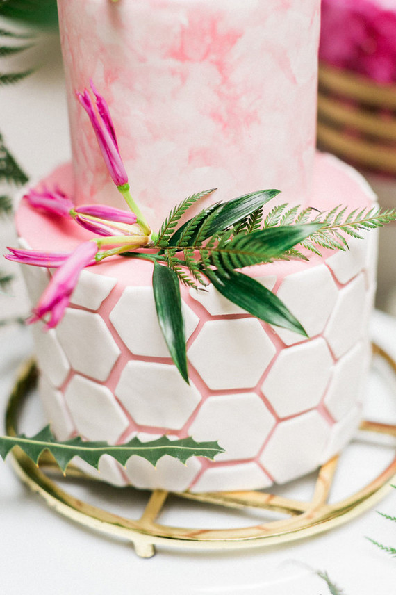 Geometric cake | Wedding & Party Ideas | 100 Layer Cake