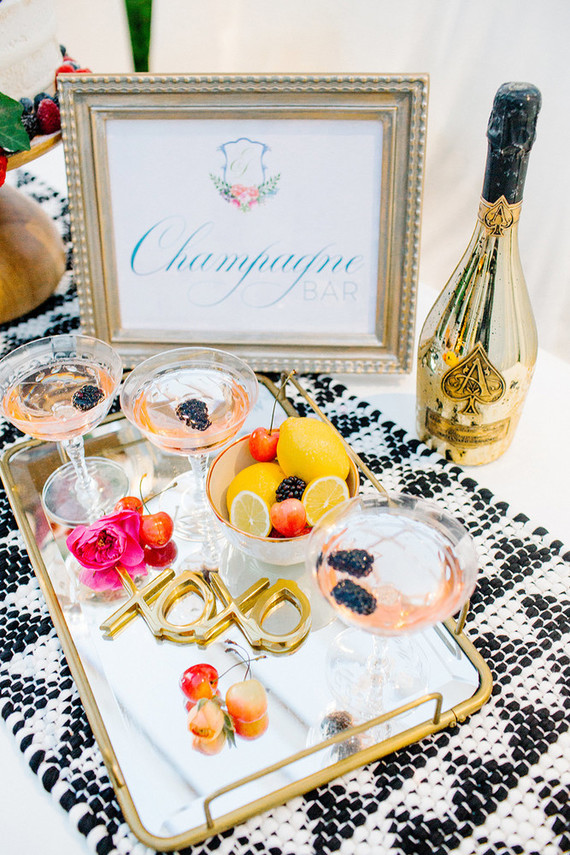 Champagne cocktails | Wedding & Party Ideas | 100 Layer Cake
