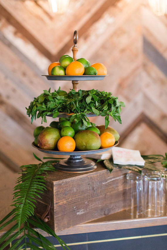 Cocktail bar | Wedding & Party Ideas | 100 Layer Cake