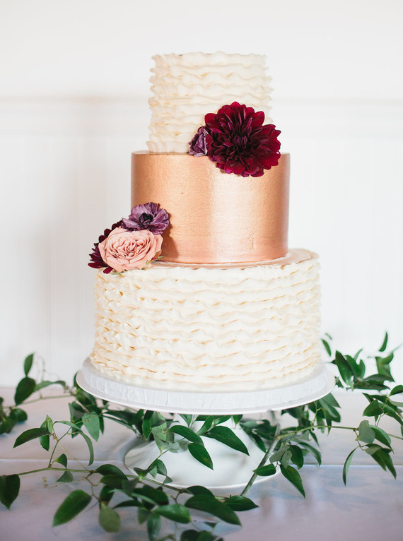 Rose gold wedding cake | Wedding & Party Ideas | 100 Layer Cake