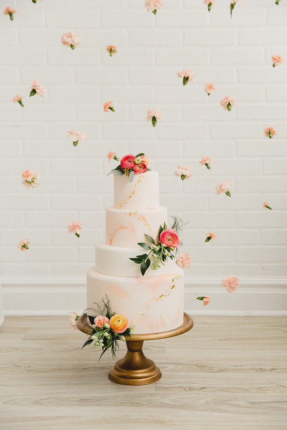Peach wedding cake | Wedding & Party Ideas | 100 Layer Cake